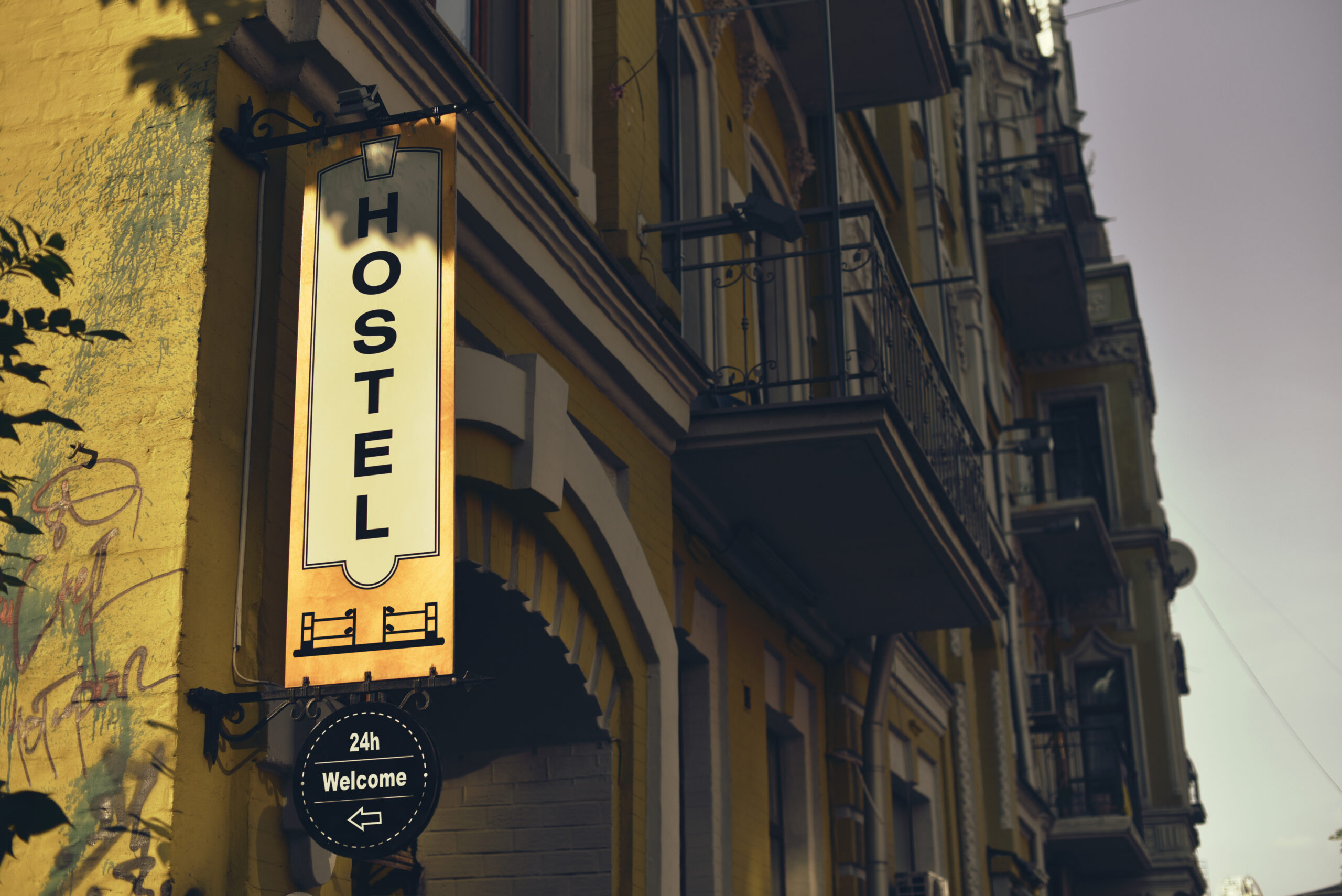 Restraining Receivers from Completion: Lexham Securities Limited & Anor ...